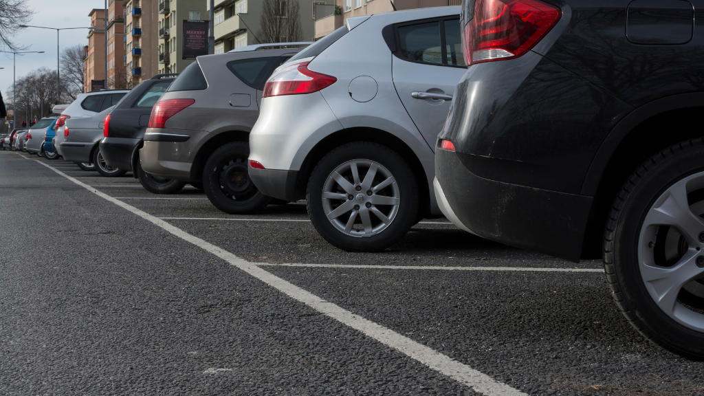 Delta Parking: Ασφαλές & Εύκολα Προσβάσιμο Parking στο Αεροδρόμιο ...